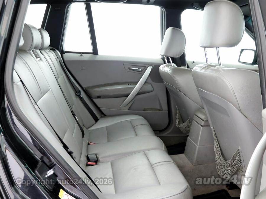 Melns BMW X3 2005 Tallina, ar dzinēja tilpumu 3.00 L un nobraukumu 367 tūkst. km par 2999 €, foto 8 vietnē AUTOMOTO.COM.LV