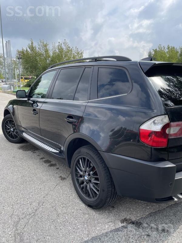 Melns BMW X3 2005 Rīga, ar dzinēja tilpumu 3.00 L un nobraukumu 328 tūkst. km par 6000 €, foto 5 vietnē AUTOMOTO.COM.LV