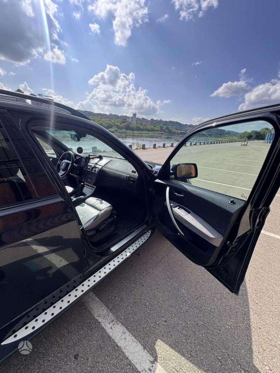 Black BMW X3 2005 in Kaunas, with an engine capacity of 3.00 L and mileage of 374 thousand km for 3300 €, photo 11 on AUTOMOTO.COM.LV