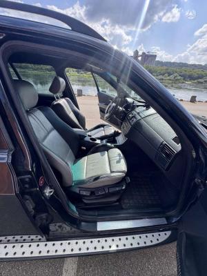 Black BMW X3 2005 in Kaunas, with an engine capacity of 3.00 L and mileage of 374 thousand km for 3300 €, photo 13 on AUTOMOTO.COM.LV