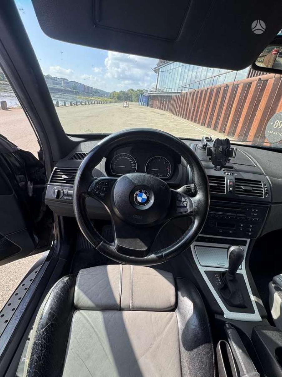 Black BMW X3 2005 in Kaunas, with an engine capacity of 3.00 L and mileage of 374 thousand km for 3300 €, photo 17 on AUTOMOTO.COM.LV