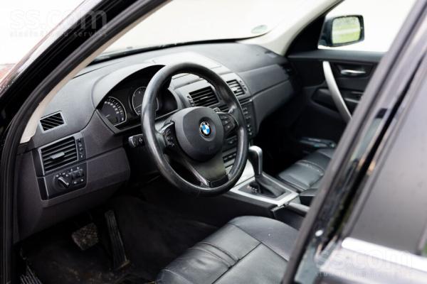 Black BMW X3 2005 in Liepaja, with an engine capacity of 3.00 L and mileage of 423 thousand km for 3200 €, photo 6 on AUTOMOTO.COM.LV