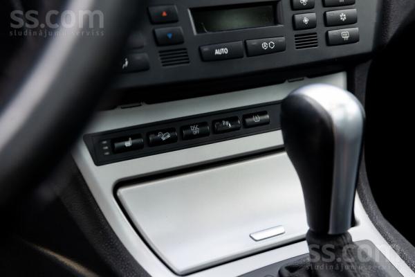 Black BMW X3 2005 in Liepaja, with an engine capacity of 3.00 L and mileage of 423 thousand km for 3200 €, photo 7 on AUTOMOTO.COM.LV