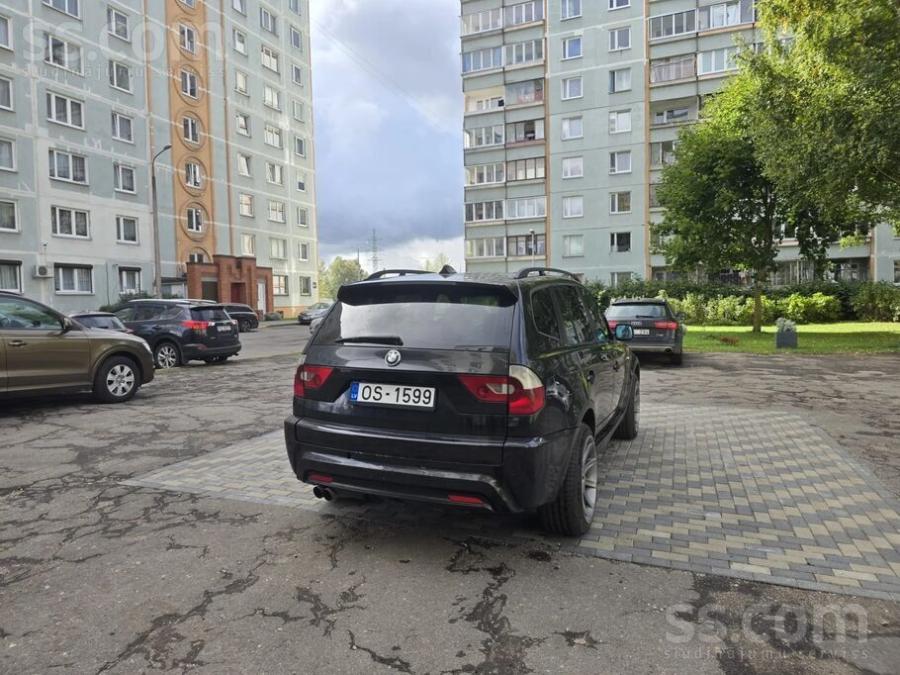 Черный БМВ Х3 2005 в Рига, объемом двигателя 3.00 л и пробегом 348 тыс. км за 4700 €, фото 4 на AUTOMOTO.COM.LV