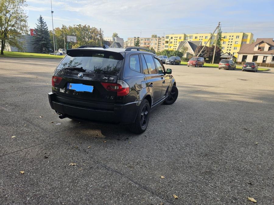 Melns BMW X3 2005 Vilkaviškis, ar dzinēja tilpumu 2.00 L un nobraukumu 0 tūkst. km par 2300 €, foto 5 vietnē AUTOMOTO.COM.LV