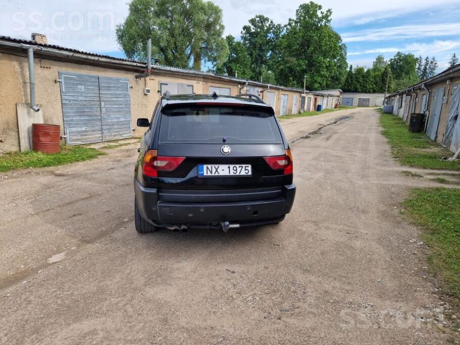 Melns BMW X3 2006 Valmiera, ar dzinēja tilpumu 3.00 L un nobraukumu 418 tūkst. km par 3600 €, foto 5 vietnē AUTOMOTO.COM.LV