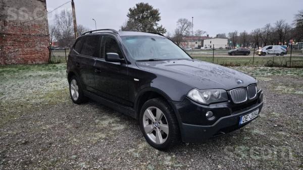 Melns BMW X3 2006 Liepāja, ar dzinēja tilpumu 3.00 L un nobraukumu 494 tūkst. km par 4350 €, foto 3 vietnē AUTOMOTO.COM.LV