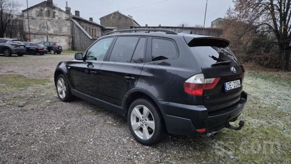 Melns BMW X3 2006 Liepāja, ar dzinēja tilpumu 3.00 L un nobraukumu 494 tūkst. km par 4350 €, foto 7 vietnē AUTOMOTO.COM.LV