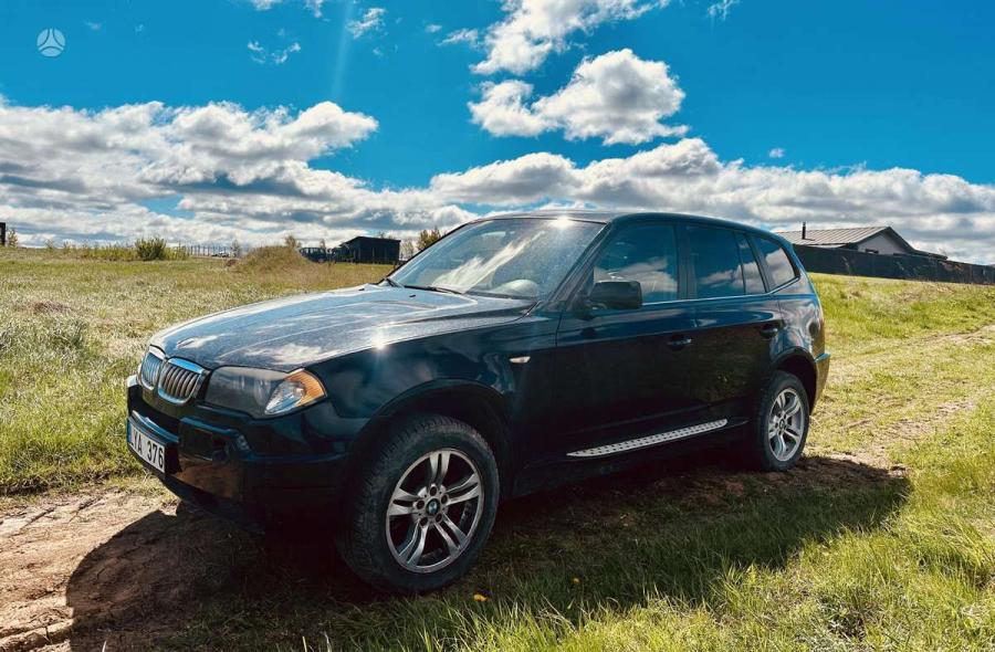 Black BMW X3 2006 in Vilnius, with an engine capacity of 2.99 L and mileage of 402 thousand km for 2999 €, photo 2 on AUTOMOTO.COM.LV