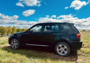 Black BMW X3 2006 in Vilnius, with an engine capacity of 2.99 L and mileage of 402 thousand km for 2999 €, photo 3 on AUTOMOTO.COM.LV