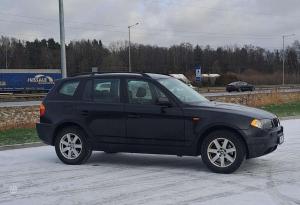 Black BMW X3 2006 in Kaunas, with an engine capacity of 2.00 L and mileage of 339 thousand km for 3300 €, photo 3 on AUTOMOTO.COM.LV