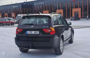 Black BMW X3 2006 in Kaunas, with an engine capacity of 2.00 L and mileage of 339 thousand km for 3300 €, photo 5 on AUTOMOTO.COM.LV