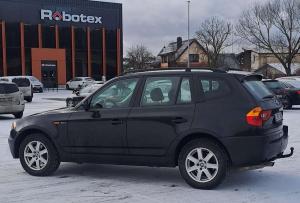 Black BMW X3 2006 in Kaunas, with an engine capacity of 2.00 L and mileage of 339 thousand km for 3300 €, photo 7 on AUTOMOTO.COM.LV