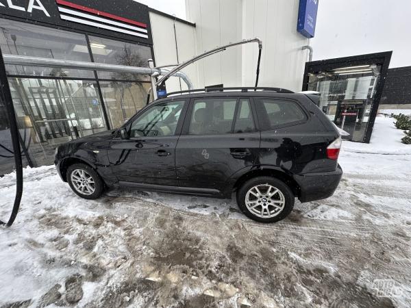 Black BMW X3 2006 in Alytus, with an engine capacity of 3.00 L and mileage of 350 thousand km for 5000 €, photo 8 on AUTOMOTO.COM.LV