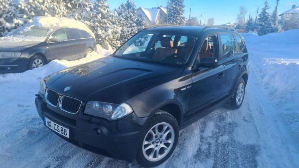 Melns BMW X3 2006 Šauļi, ar dzinēja tilpumu 2.00 L un nobraukumu 207 tūkst. km par 3650 €, foto 2 vietnē AUTOMOTO.COM.LV