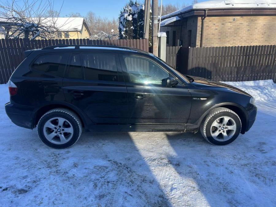 Black BMW X3 2006 in Vilnius, with an engine capacity of 2.99 L and mileage of 465 thousand km for 3800 €, photo 10 on AUTOMOTO.COM.LV