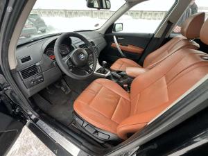 Melns BMW X3 2006 Šauļi, ar dzinēja tilpumu 2.00 L un nobraukumu 207 tūkst. km par 3850 €, foto 9 vietnē AUTOMOTO.COM.LV