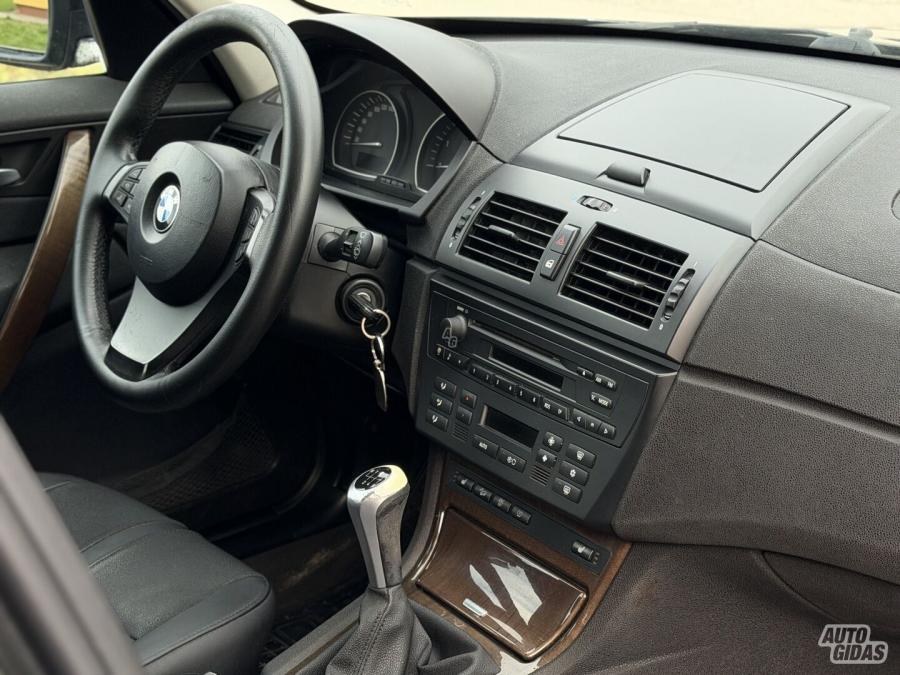 Melns BMW X3 2006 Kaišiadorys, ar dzinēja tilpumu 2.00 L un nobraukumu 390 tūkst. km par 2400 €, foto 18 vietnē AUTOMOTO.COM.LV