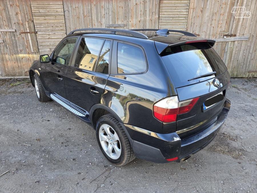 Melns BMW X3 2006 Plungė, ar dzinēja tilpumu 2.00 L un nobraukumu 350 tūkst. km par 3350 €, foto 4 vietnē AUTOMOTO.COM.LV
