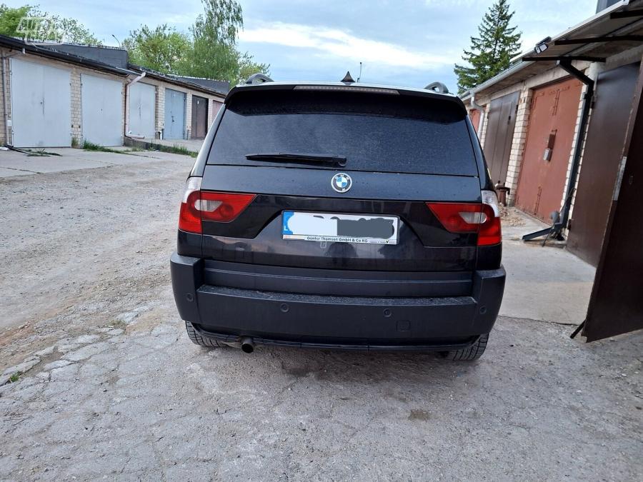 Black BMW X3 2006 in Siauliai, with an engine capacity of 2.00 L and mileage of 263 thousand km for 3350 €, photo 6 on AUTOMOTO.COM.LV
