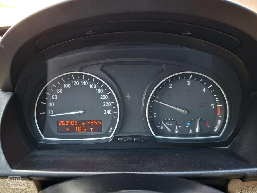 Melns BMW X3 2006 Šauļi, ar dzinēja tilpumu 2.00 L un nobraukumu 263 tūkst. km par 3350 €, foto 16 vietnē AUTOMOTO.COM.LV