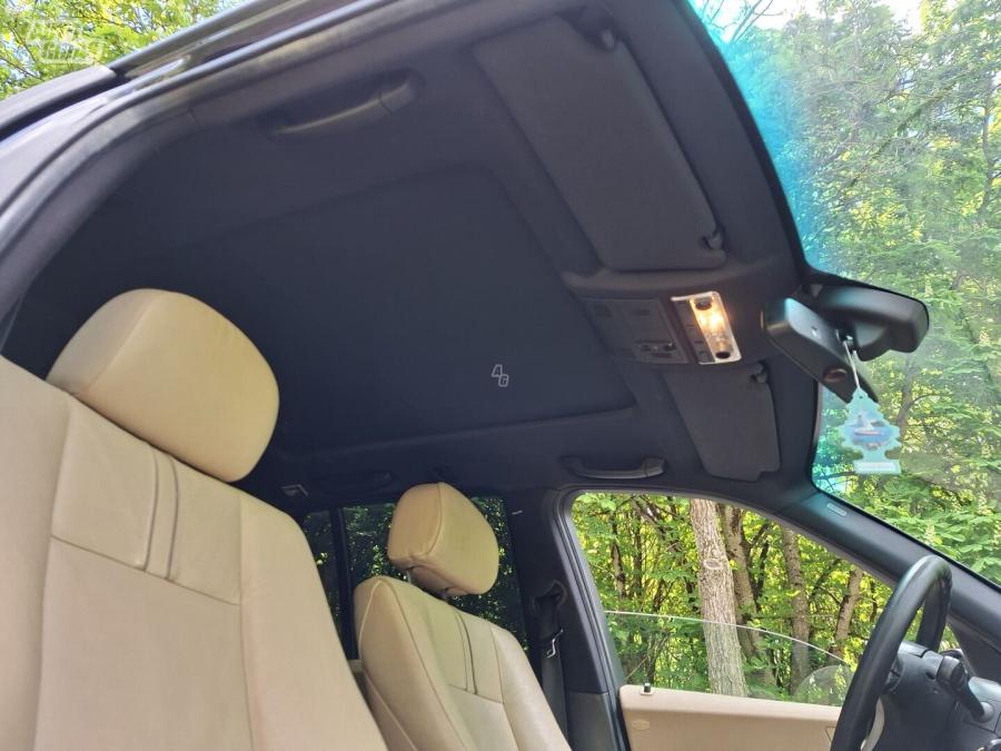 Black BMW X3 2006 in Siauliai, with an engine capacity of 2.00 L and mileage of 260 thousand km for 3350 €, photo 14 on AUTOMOTO.COM.LV