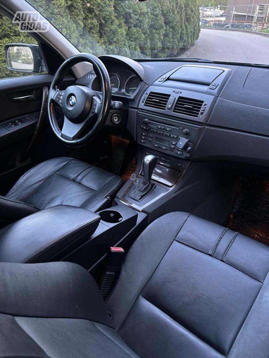 Black BMW X3 2006 in Marijampole, with an engine capacity of 3.00 L and mileage of 298 thousand km for 3800 €, photo 6 on AUTOMOTO.COM.LV