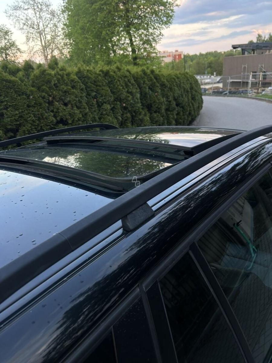 Black BMW X3 2006 in Marijampole, with an engine capacity of 3.00 L and mileage of 298 thousand km for 3800 €, photo 11 on AUTOMOTO.COM.LV