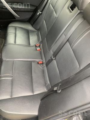 Black BMW X3 2006 in Valmiera, with an engine capacity of 3.00 L and mileage of 332 thousand km for 4200 €, photo 6 on AUTOMOTO.COM.LV