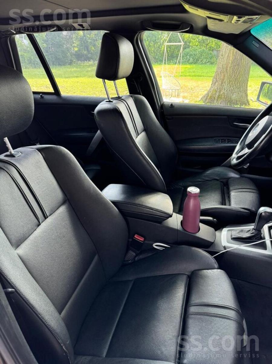 Melns BMW X3 2006 Rīga, ar dzinēja tilpumu 3.00 L un nobraukumu 330 tūkst. km par 4000 €, foto 9 vietnē AUTOMOTO.COM.LV