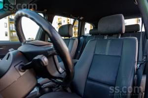 Melns BMW X3 2006 Rīga, ar dzinēja tilpumu 3.00 L un nobraukumu 36 tūkst. km par 3190 €, foto 17 vietnē AUTOMOTO.COM.LV
