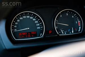 Melns BMW X3 2006 Rīga, ar dzinēja tilpumu 3.00 L un nobraukumu 36 tūkst. km par 3190 €, foto 23 vietnē AUTOMOTO.COM.LV