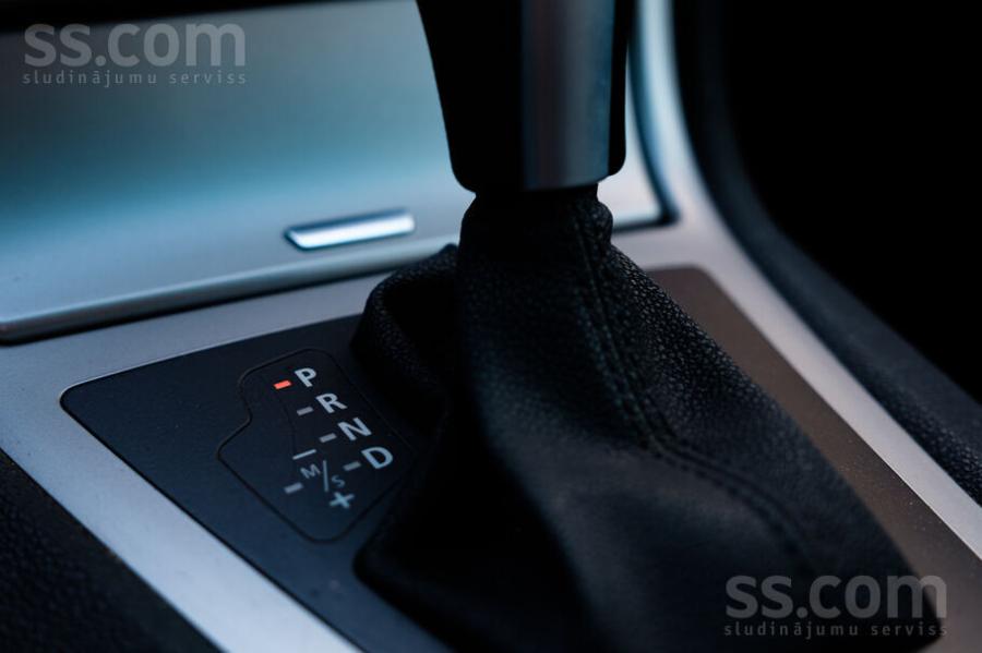 Melns BMW X3 2006 Rīga, ar dzinēja tilpumu 3.00 L un nobraukumu 36 tūkst. km par 3190 €, foto 24 vietnē AUTOMOTO.COM.LV