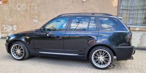 Black BMW X3 2006 in Jelgava, with an engine capacity of 2.00 L and mileage of 279 thousand km for 4700 €, photo 8 on AUTOMOTO.COM.LV