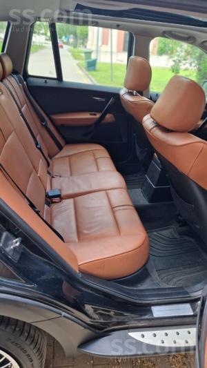 Black BMW X3 2006 in Jelgava, with an engine capacity of 2.00 L and mileage of 279 thousand km for 4700 €, photo 12 on AUTOMOTO.COM.LV