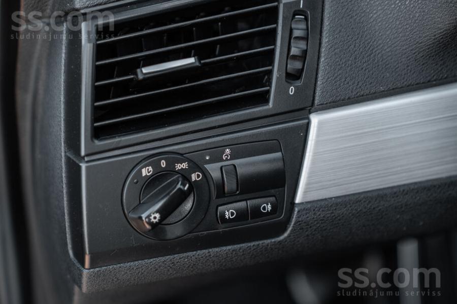 Melns BMW X3 2006 Rīga, ar dzinēja tilpumu 3.00 L un nobraukumu 344 tūkst. km par 4600 €, foto 16 vietnē AUTOMOTO.COM.LV