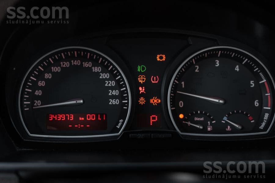 Melns BMW X3 2006 Rīga, ar dzinēja tilpumu 3.00 L un nobraukumu 344 tūkst. km par 4600 €, foto 17 vietnē AUTOMOTO.COM.LV