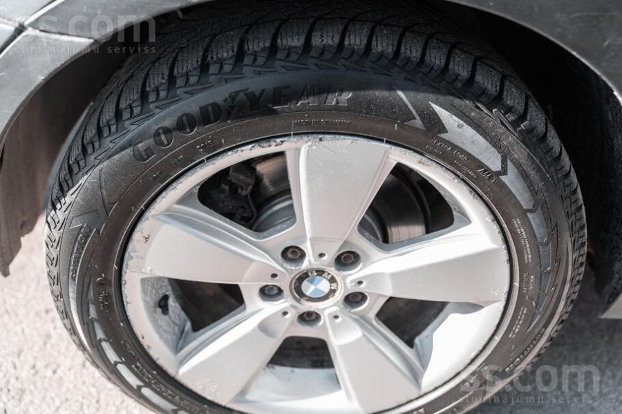 Melns BMW X3 2006 Rīga, ar dzinēja tilpumu 3.00 L un nobraukumu 344 tūkst. km par 4600 €, foto 20 vietnē AUTOMOTO.COM.LV