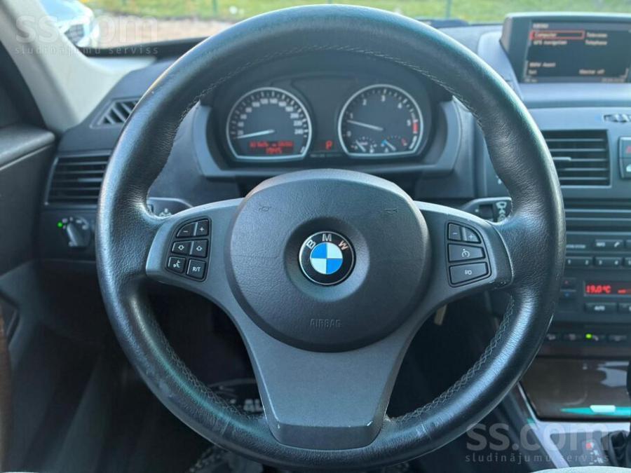 Melns BMW X3 2006 Kuldīga, ar dzinēja tilpumu 3.00 L un nobraukumu 308 tūkst. km par 5490 €, foto 15 vietnē AUTOMOTO.COM.LV