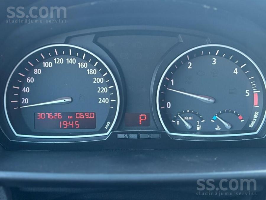 Melns BMW X3 2006 Kuldīga, ar dzinēja tilpumu 3.00 L un nobraukumu 308 tūkst. km par 5490 €, foto 16 vietnē AUTOMOTO.COM.LV