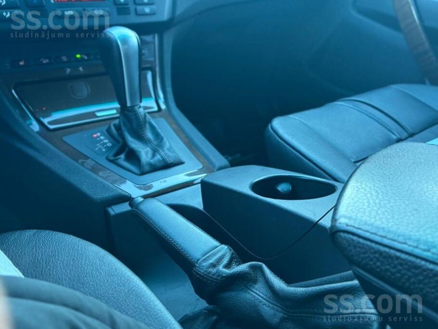 Melns BMW X3 2006 Kuldīga, ar dzinēja tilpumu 3.00 L un nobraukumu 308 tūkst. km par 5490 €, foto 20 vietnē AUTOMOTO.COM.LV