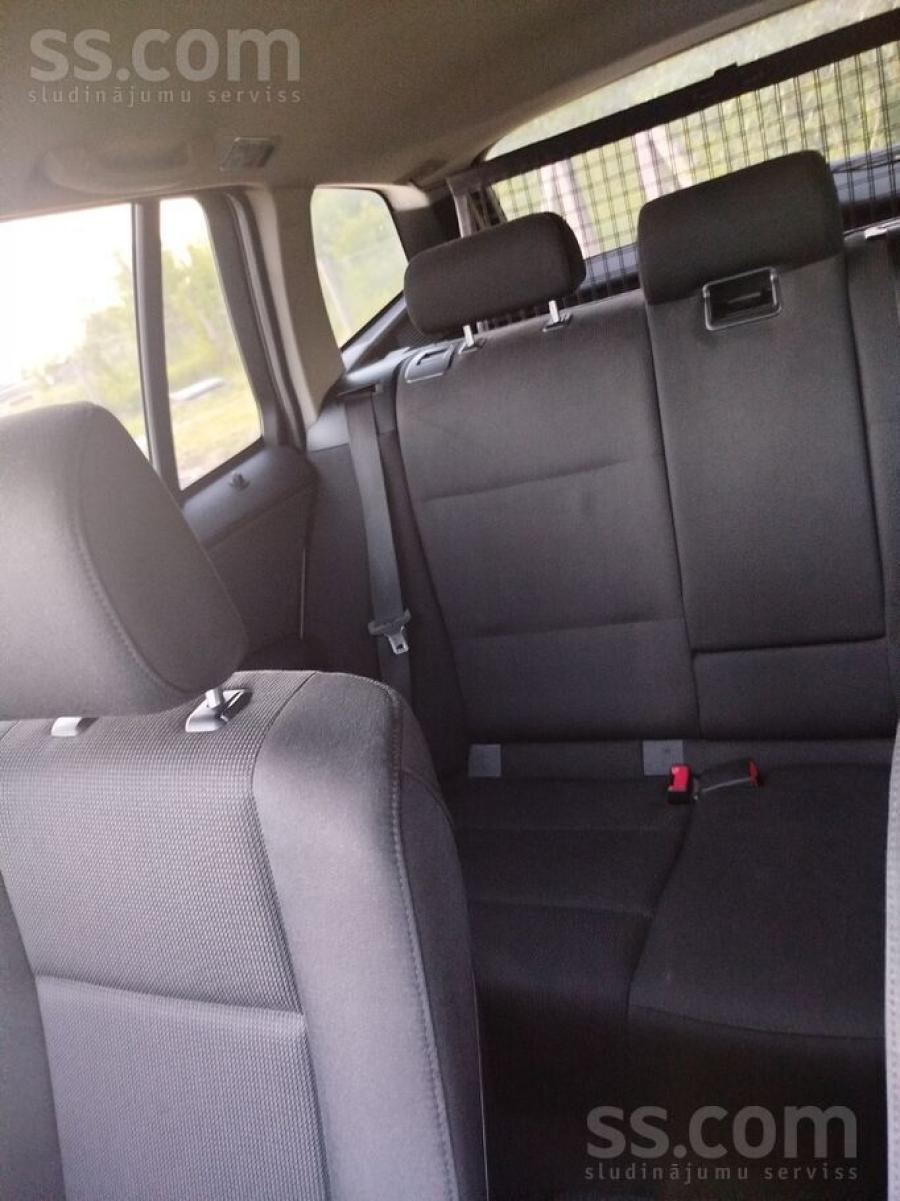 Melns BMW X3 2006 Rēzekne, ar dzinēja tilpumu 2.00 L un nobraukumu 284 tūkst. km par 3500 €, foto 8 vietnē AUTOMOTO.COM.LV