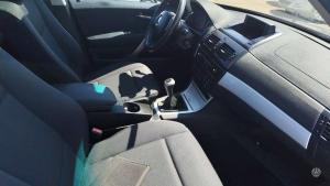 Black BMW X3 2006 in Marijampole, with an engine capacity of 2.00 L and mileage of 271 thousand km for 3700 €, photo 5 on AUTOMOTO.COM.LV