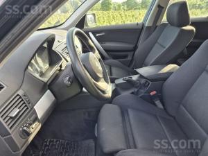 Black BMW X3 2006 in Riga, with an engine capacity of 2.00 L and mileage of 242 thousand km for 5100 €, photo 14 on AUTOMOTO.COM.LV