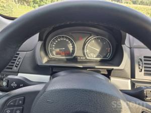 Black BMW X3 2006 in Riga, with an engine capacity of 2.00 L and mileage of 242 thousand km for 5100 €, photo 15 on AUTOMOTO.COM.LV