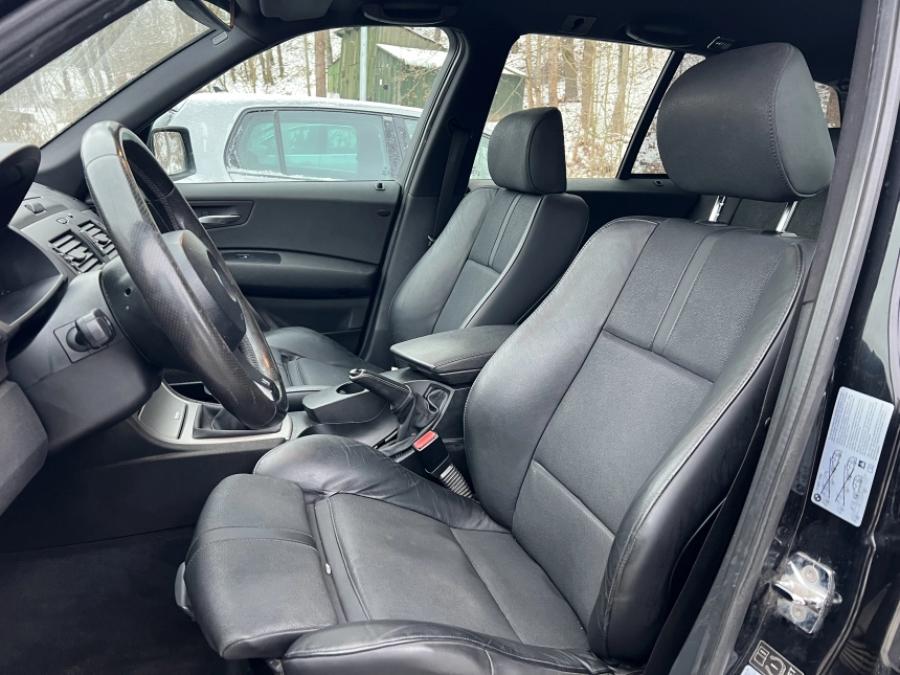 Black BMW X3 2006 in Riga, with an engine capacity of 2.00 L and mileage of 396 thousand km for 4800 €, photo 7 on AUTOMOTO.COM.LV