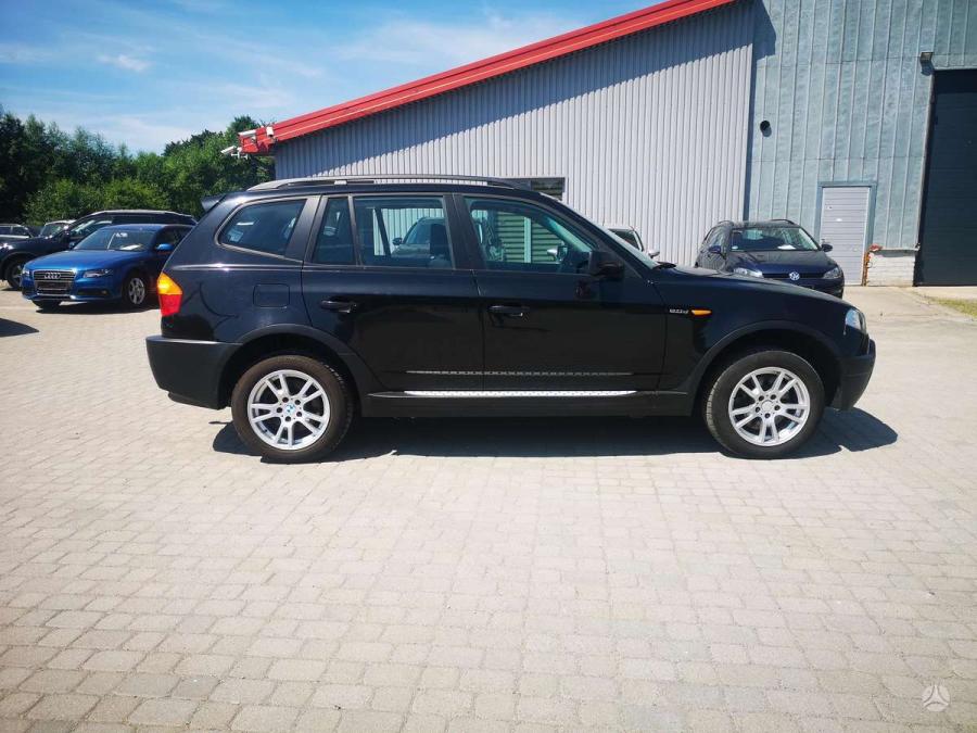 Melns BMW X3 2006 Radviliškis, ar dzinēja tilpumu 2.00 L un nobraukumu 188 tūkst. km par 3950 €, foto 6 vietnē AUTOMOTO.COM.LV