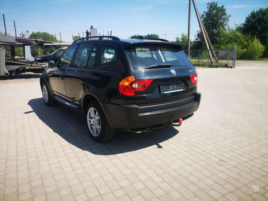 Melns BMW X3 2006 Radviliškis, ar dzinēja tilpumu 2.00 L un nobraukumu 188 tūkst. km par 3950 €, foto 7 vietnē AUTOMOTO.COM.LV