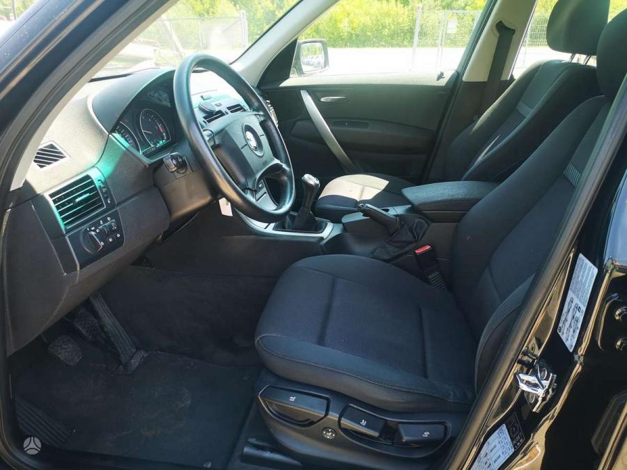 Melns BMW X3 2006 Radviliškis, ar dzinēja tilpumu 2.00 L un nobraukumu 188 tūkst. km par 3950 €, foto 10 vietnē AUTOMOTO.COM.LV