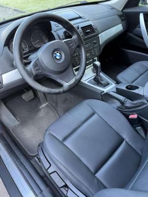 Black BMW X3 2006 in Kaunas, with an engine capacity of 2.99 L and mileage of 364 thousand km for 3800 €, photo 8 on AUTOMOTO.COM.LV